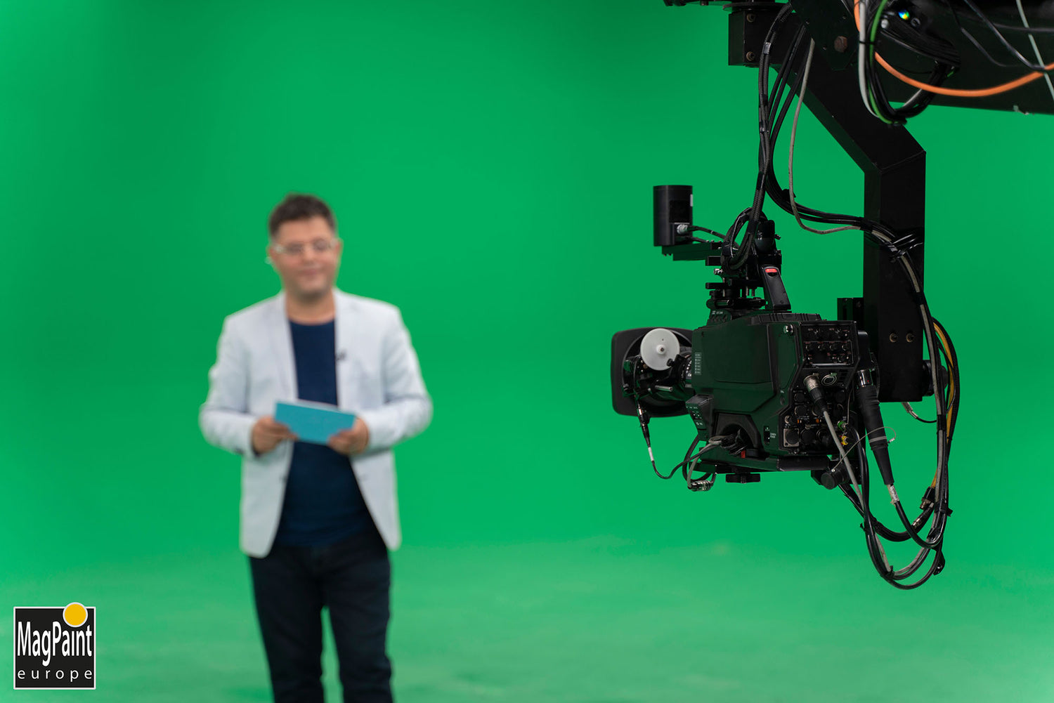 Office Greenscreen – ScribbleWall